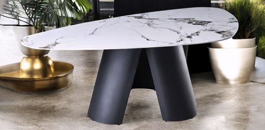 Mesa Comedor Triangular 220 x 118 cm Milano Blanco